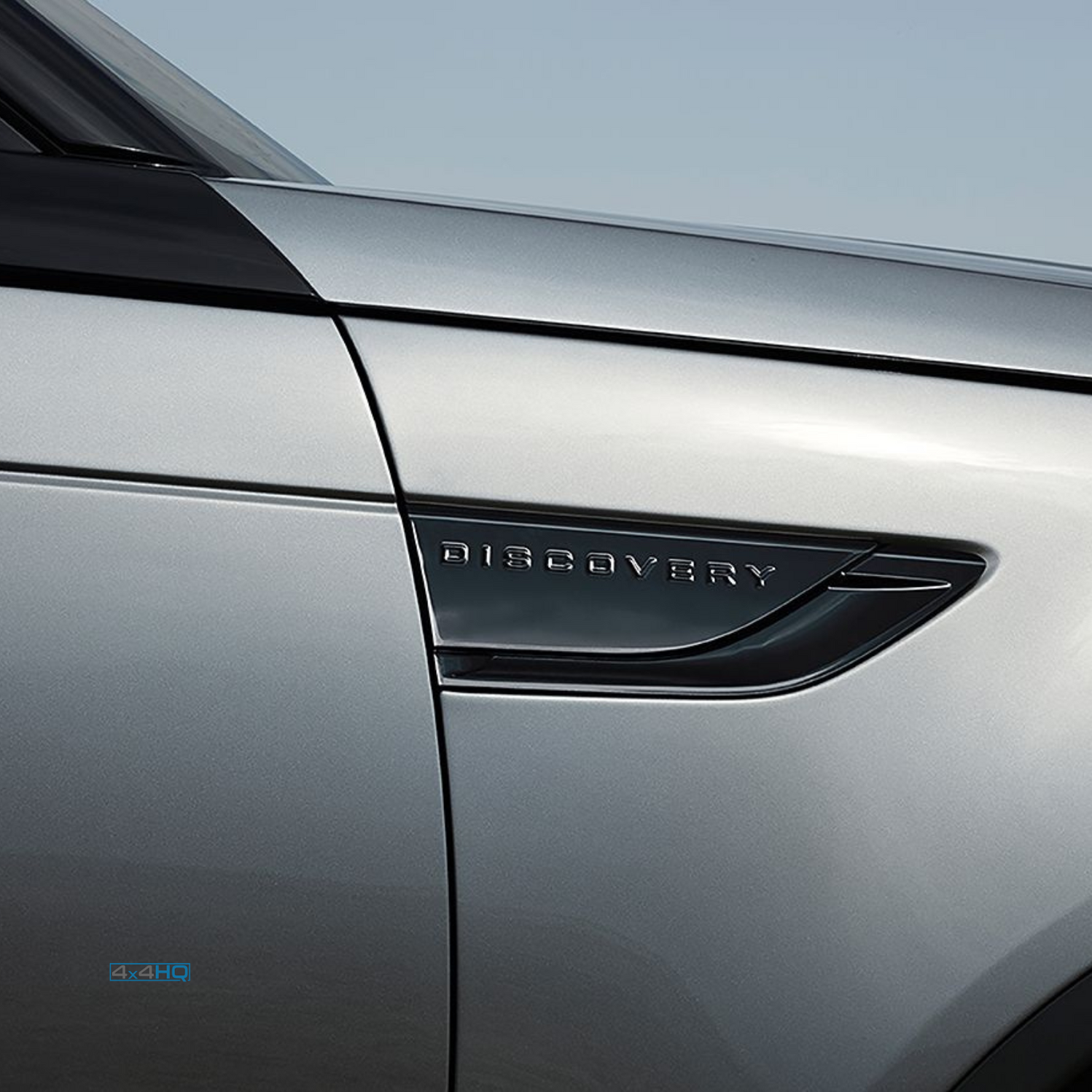 Genuine Land Rover Discovery 5 (L462) - Side Vents - Pair - 2017-On — 4x4HQ