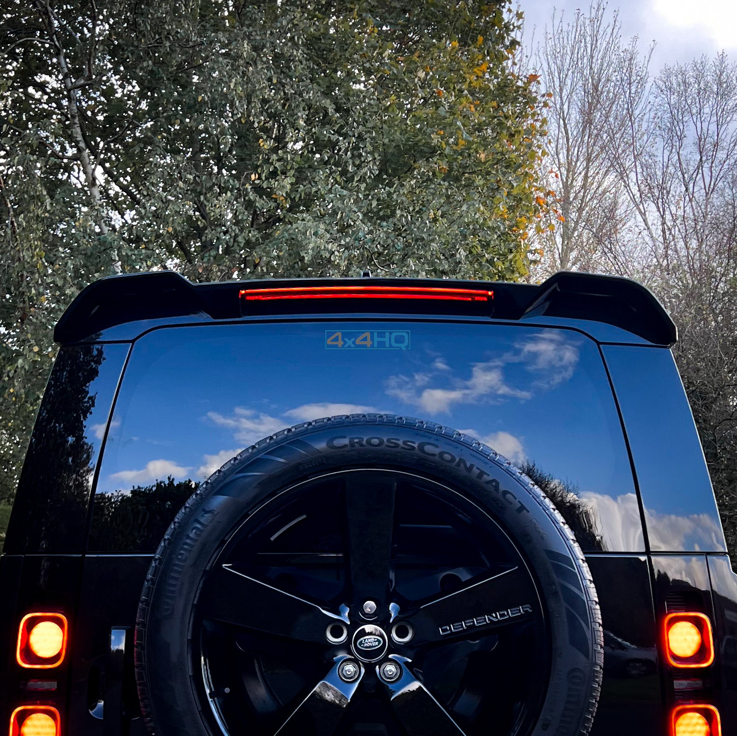 Genuine Defender 110 L663 - Rubber Boot Mat – 4x4HQ